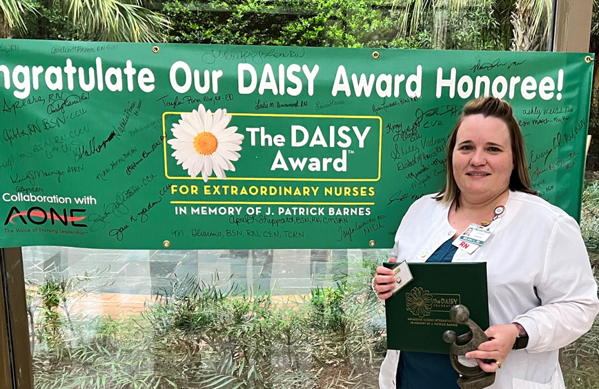 McLeod Nurse Receives DAISY Award - McLeod Health