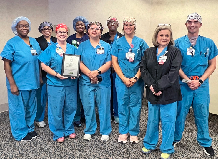 McLeod Nurses Receive First Team DAISY Award - McLeod Health